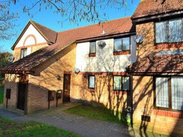 1 Bedrooms Flat for sale in Pimpernel Grove, Walnut Tree, Milton Keynes MK7