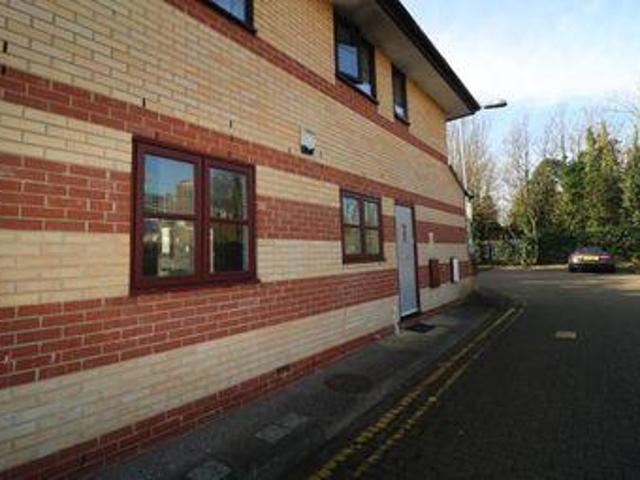 1 Bedrooms Flat for sale in Pincott Place, Frendsbury Road, London SE4