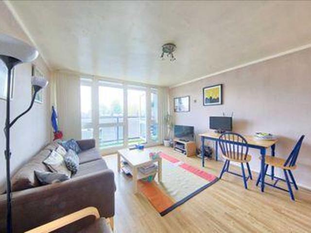 1 Bedrooms Flat for sale in Prague Place, London SW2