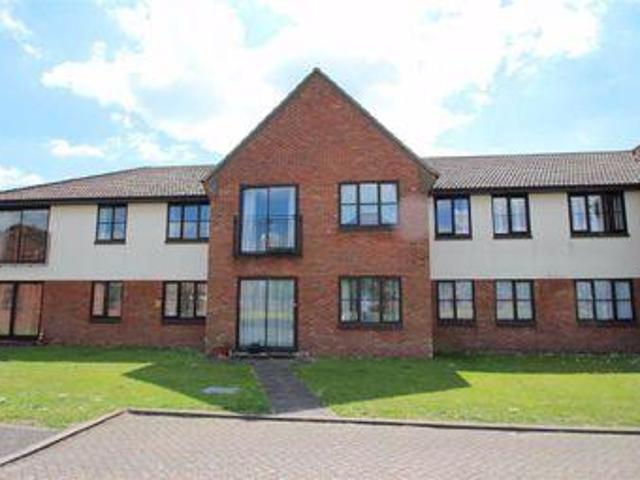 1 Bedrooms Flat for sale in Priory Park, Botanical Way, St. Osyth, Clacton On Sea CO16