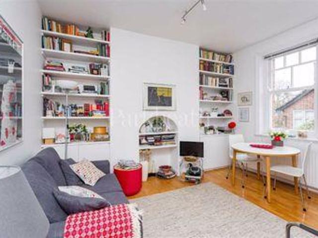 1 Bedrooms Flat for sale in Priory Road, South Hampstead, London NW6