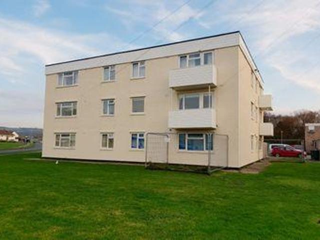 1 Bedrooms Flat for sale in Pwll Y Waun, Porthcawl CF36