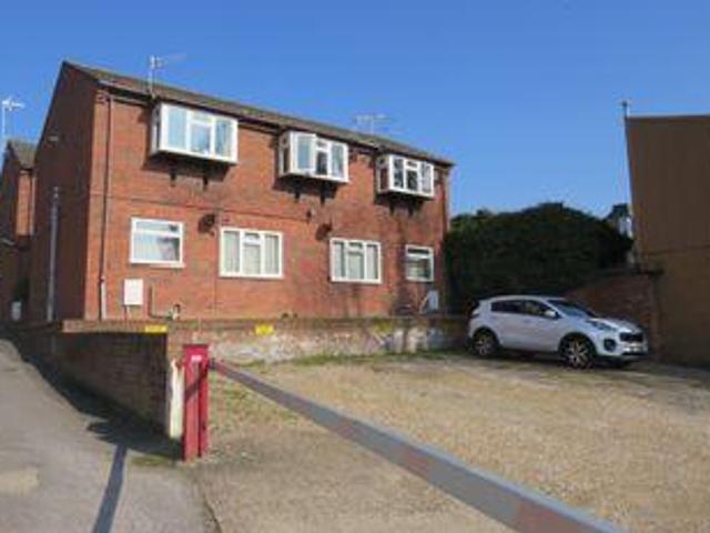 1 Bedrooms Flat for sale in Queens Road, High Wycombe HP13