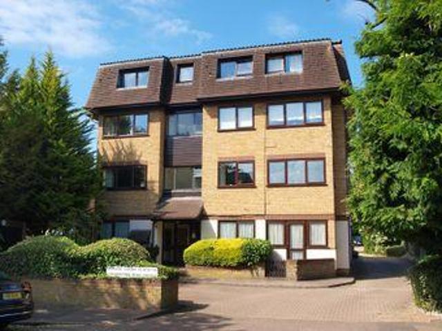 1 Bedrooms Flat for sale in Rowantree Road, Enfield EN2