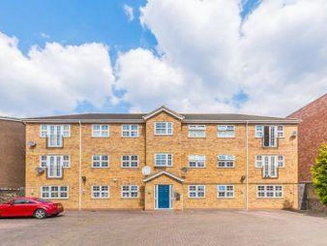 1 Bedrooms Flat for sale in Romford Road, Stratford, London E15