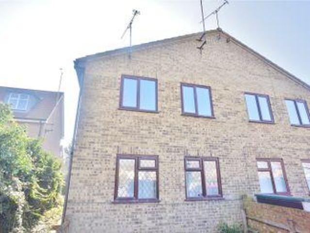 1 Bedrooms Flat for sale in Rookery Crescent, Cliffe, Rochester ME3