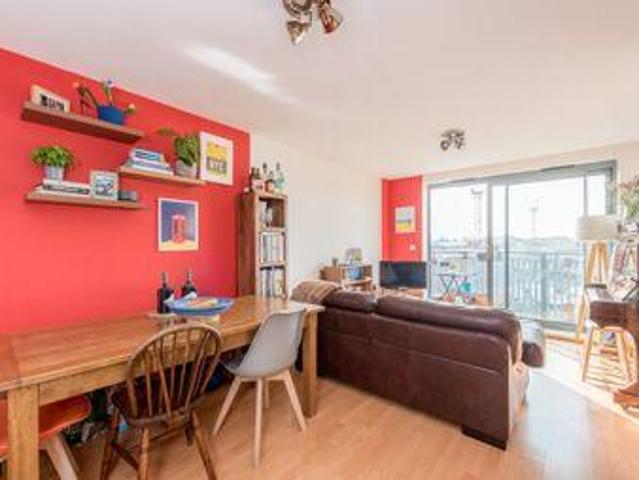 1 Bedrooms Flat for sale in Regents Park Road, London NW1