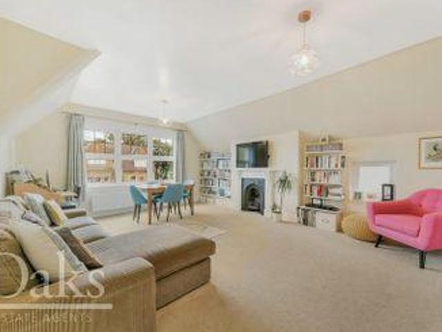 1 Bedrooms Flat for sale in Riggindale Road, London SW16