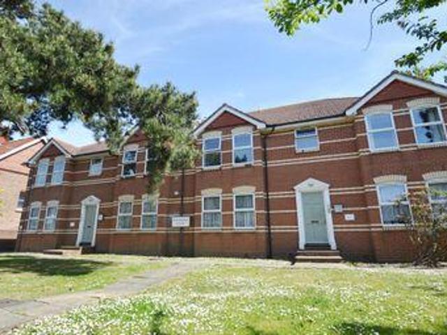 1 Bedrooms Flat for sale in Woodsdale Court, Dominion Road, Worthing BN14