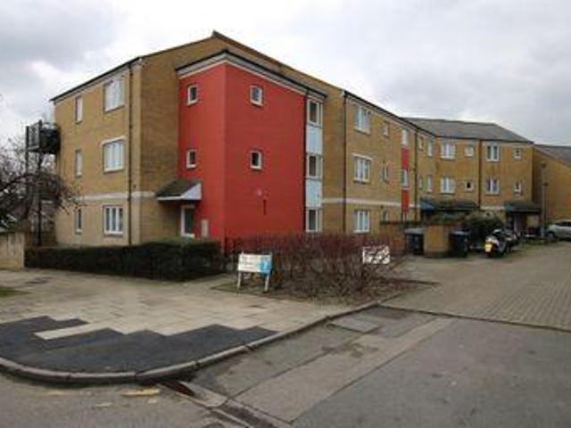 1 Bedrooms Flat for sale in Worcester Close, London NW2