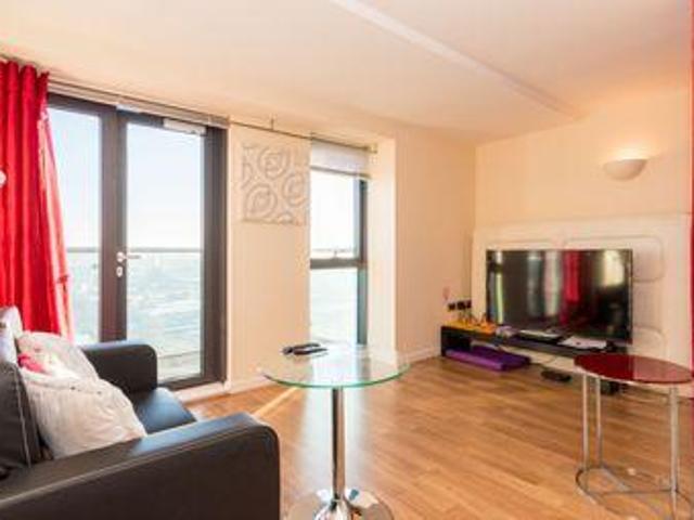 1 Bedrooms Flat for sale in Water Lane, Holbeck, Leeds LS11