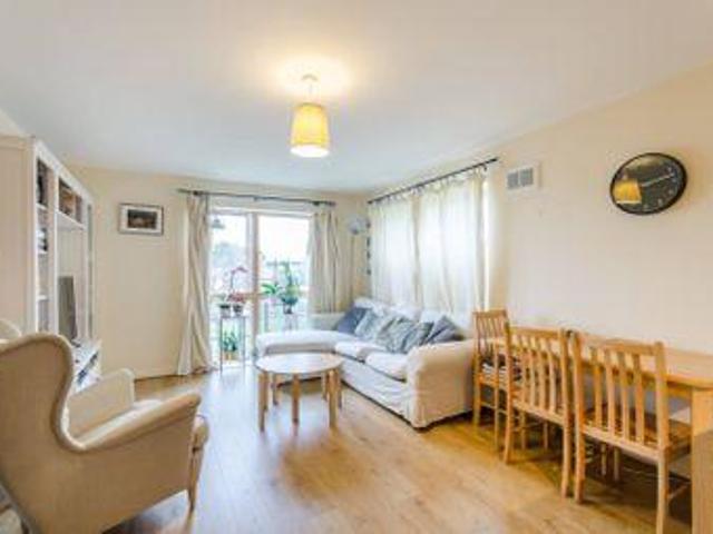 1 Bedrooms Flat for sale in Walm Lane, Willesden Green NW2