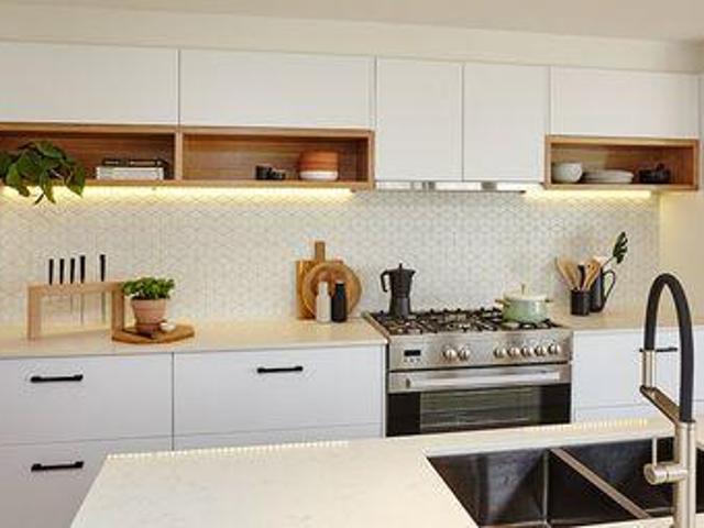 1 Bedrooms Flat for sale in Walsall, Walsall WS2