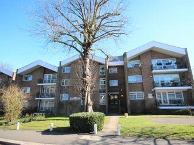 1 Bedrooms Flat for sale in Walton Court, Lyonsdown Road, New Barnet EN5