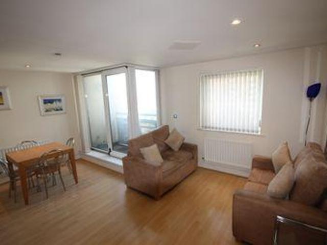 1 Bedrooms Flat for sale in Wards Wharf Approach, London E16