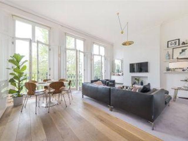 1 Bedrooms Flat for sale in Warrington Crescent, Little Venice, London W9
