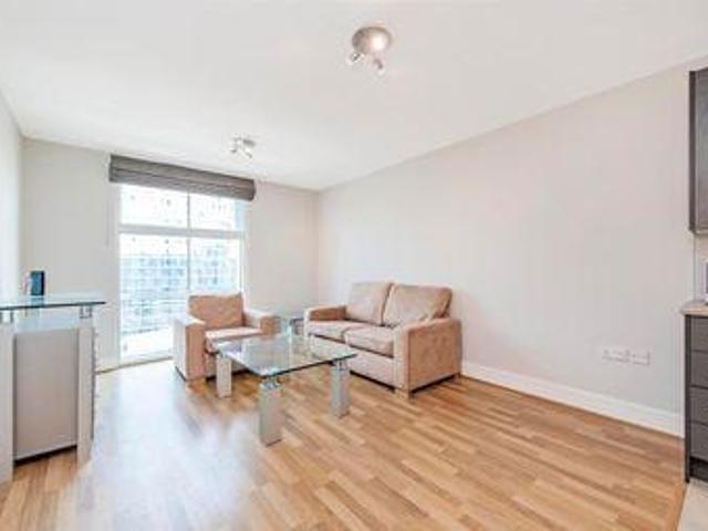 1 Bedrooms Flat for sale in Warwick Building, Chelsea Bridge Wharf, London SW11
