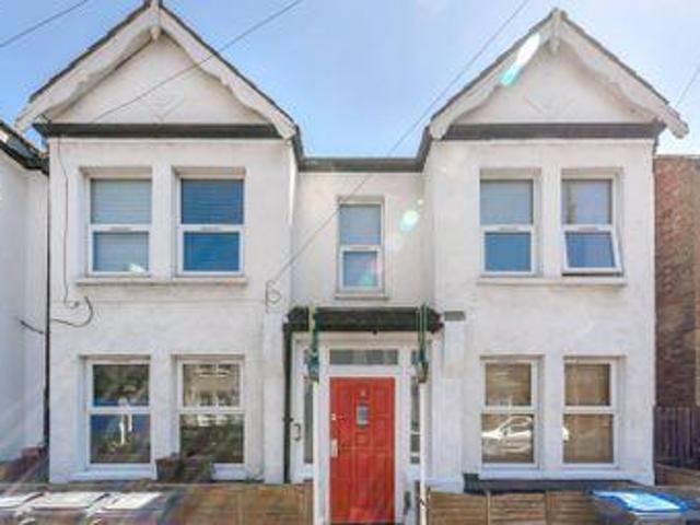 1 Bedrooms Flat for sale in West Gardens SW17, Colliers Wood, London