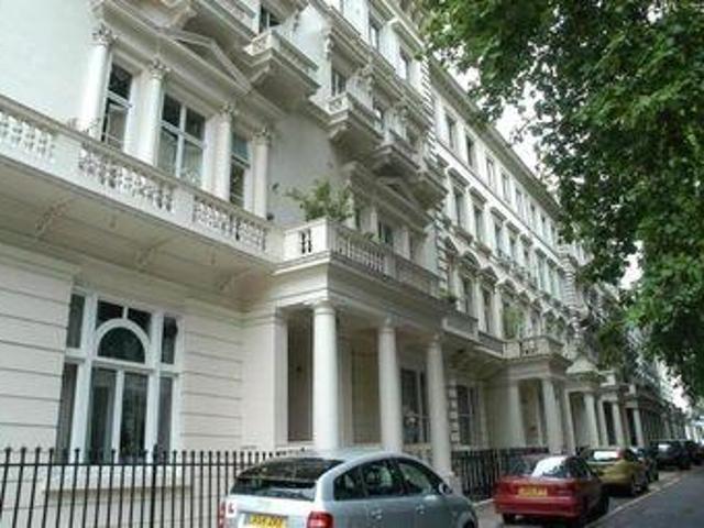 1 Bedrooms Flat for sale in Westbourne Terrace, Lancaster Gate, London W2