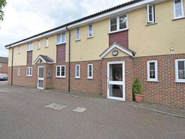 1 Bedrooms Flat for sale in Westerham Drive, Sidcup DA15
