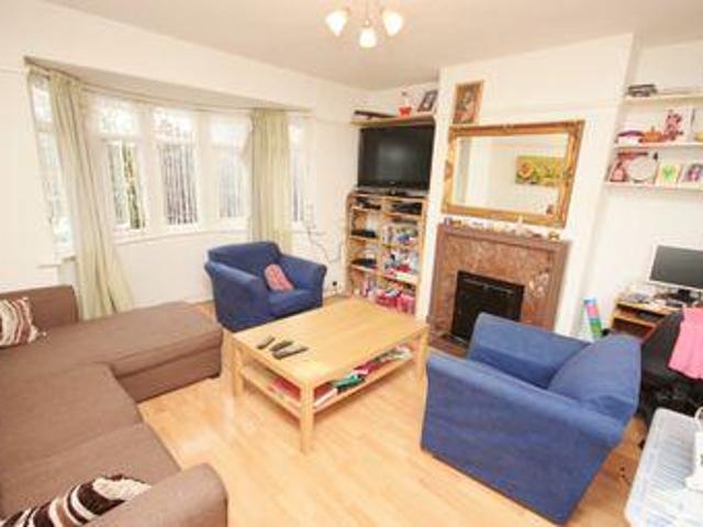 1 Bedrooms Flat for sale in Western Avenue, East Acton W3