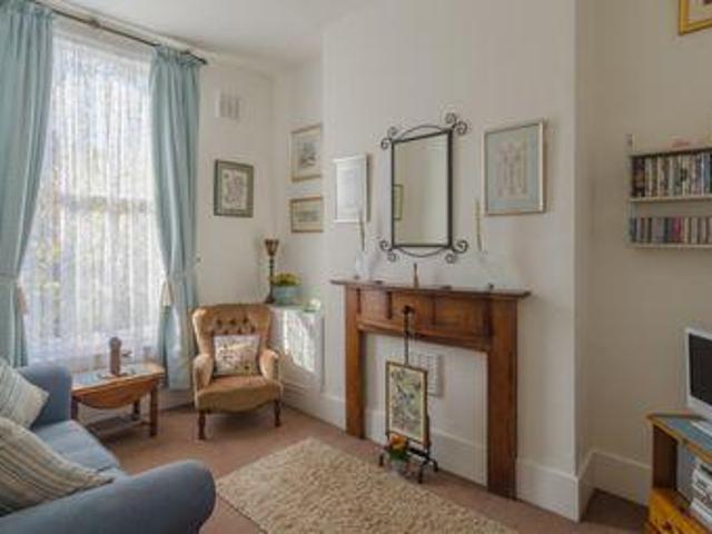 1 Bedrooms Flat for sale in Wilberforce Road, London N4