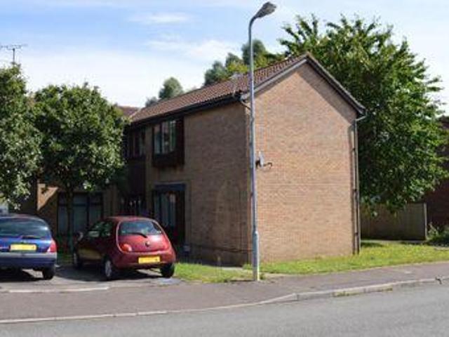 1 Bedrooms Flat for sale in Willow Grove, St. Mellons, Cardiff CF3