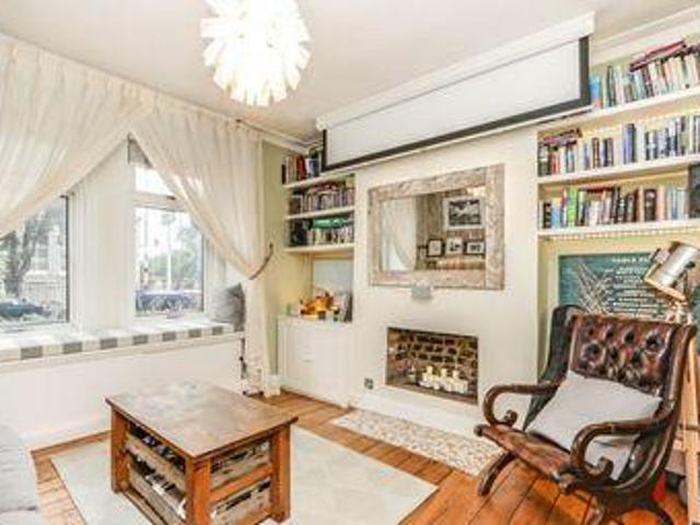 1 Bedrooms Flat for sale in Winchester Street, Acton, London W3