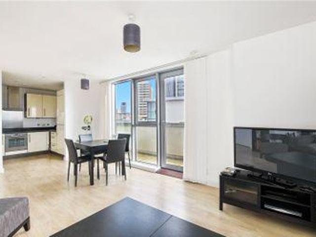 1 Bedrooms Flat for sale in Wise Road, London E15