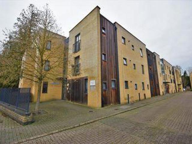 1 Bedrooms Flat for sale in Town Centre, Basingstoke RG21