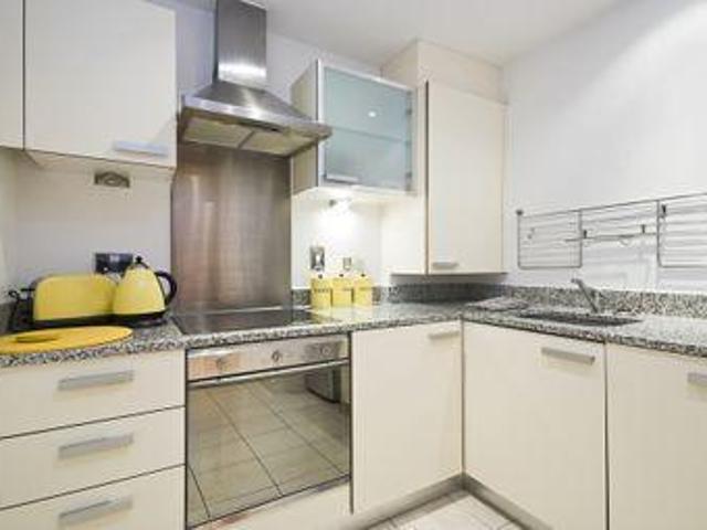 1 Bedrooms Flat for sale in Talbot Road, Manchester M16