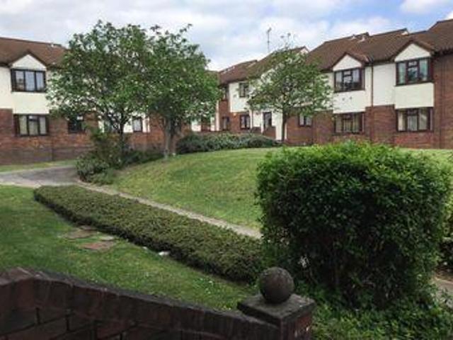 1 Bedrooms Flat for sale in Teresa Mews, London E17