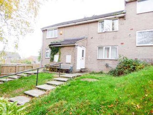 1 Bedrooms Flat for sale in Thanes Close, Huddersfield HD2