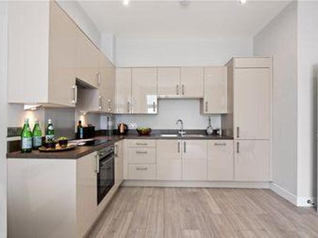 1 Bedrooms Flat for sale in The Avenue, Southend On Sea, Essex SS2