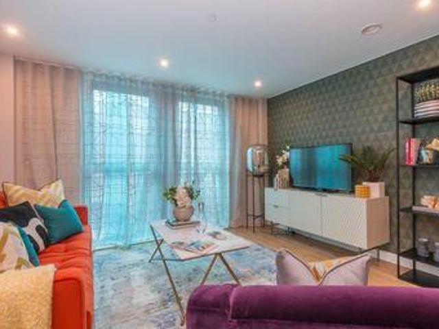 1 Bedrooms Flat for sale in The Axium, Windmill Street B1