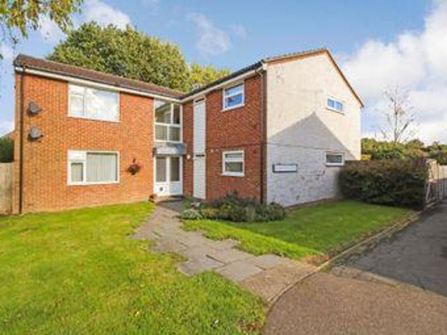 1 Bedrooms Flat for sale in Thelton Avenue, Broadbridge Heath, Horsham RH12