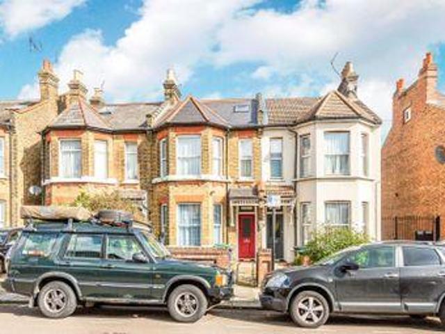 1 Bedrooms Flat for sale in Thorold Road, Bowes Park N22
