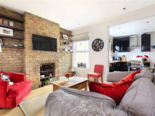1 Bedrooms Flat for sale in Treport Street, Wandsworth, London SW18