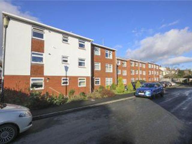 1 Bedrooms Flat for sale in Tunstall Close, Stoke Bishop, Bristol BS9