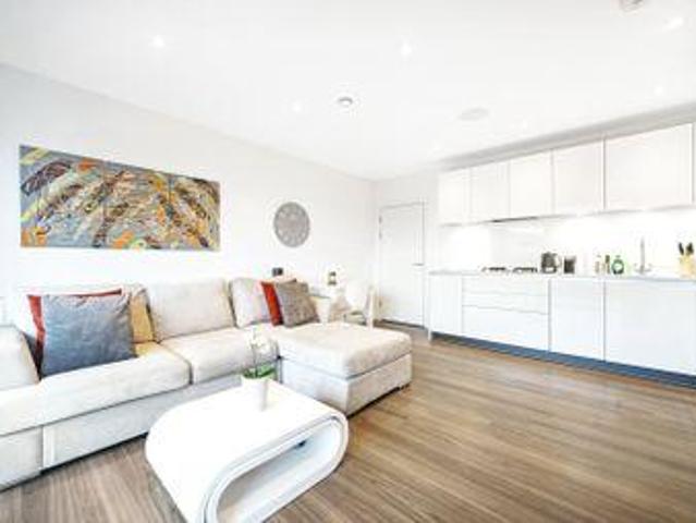 1 Bedrooms Flat for sale in Twinn Building, 3 Regiment Hill, London NW7