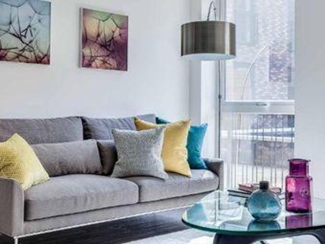 1 Bedrooms Flat for sale in X1 South Bank Apartments, Hunslet Road, Leeds LS10