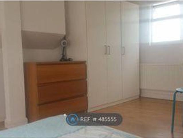 1 Bedrooms for rent in Maiden Road, London E15