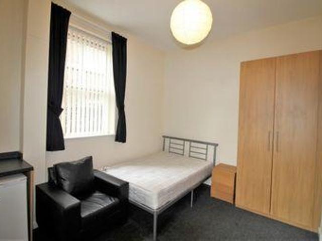 1 Bedrooms for rent in Merton Road, Bootle L20
