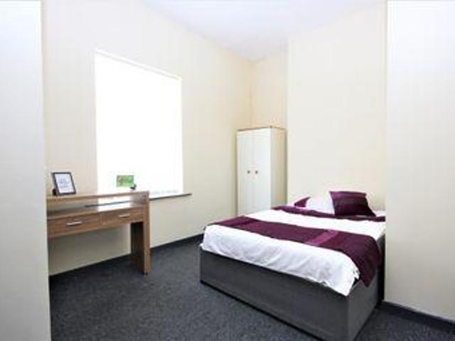 1 Bedrooms for rent in Mildred Street, Salford, Manchester M7