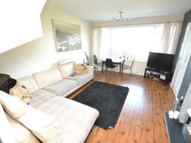 1 Bedrooms for rent in Montague Crescent, Garforth, Leeds LS25