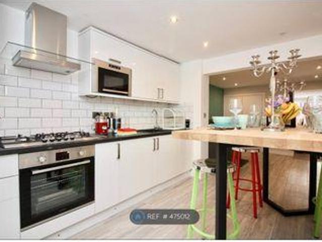 1 Bedrooms for rent in Nadine Street, Salford M6