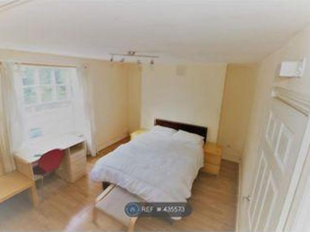 1 Bedrooms for rent in New Cross Road, New Cross Gate SE14