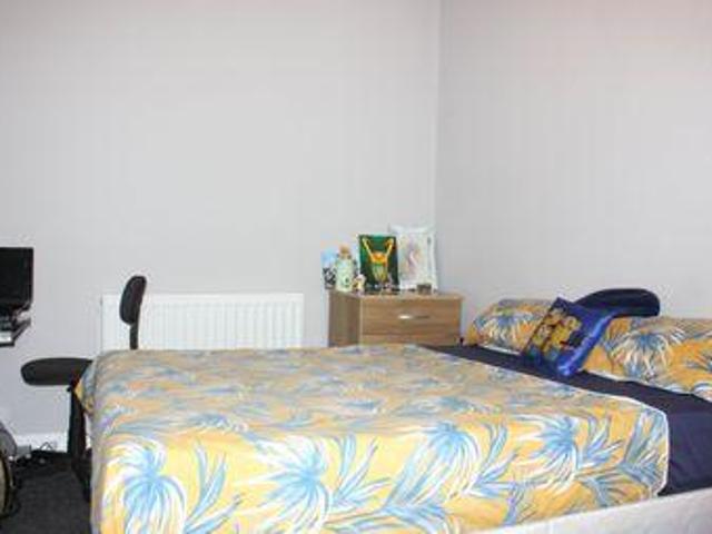 1 Bedrooms for rent in New Cross Street, Salford M5