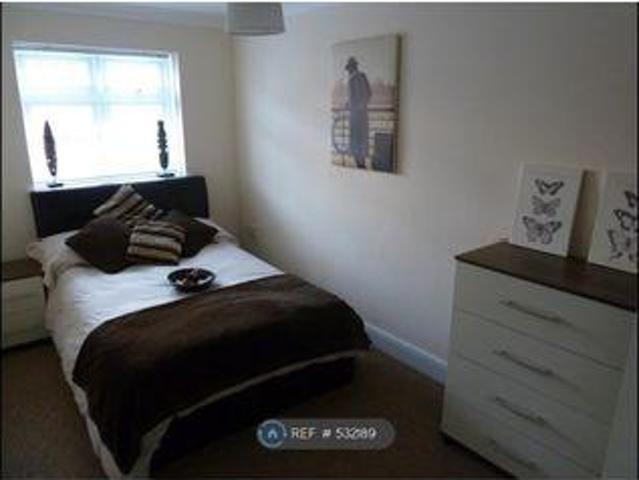 1 Bedrooms for rent in Oak Street, Romford RM7