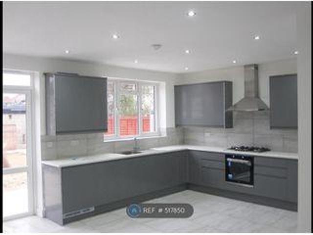 1 Bedrooms for rent in Onra Road, London E17